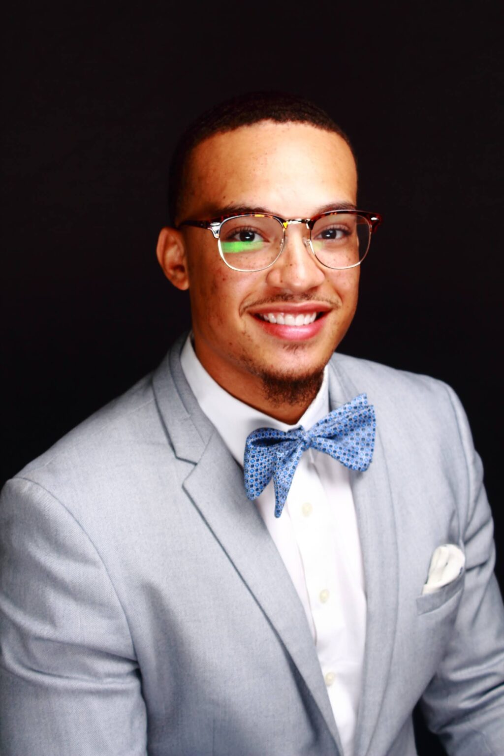 Learn How To Make Your Business Pop Up & Pop Out with DeRonte Craig ...